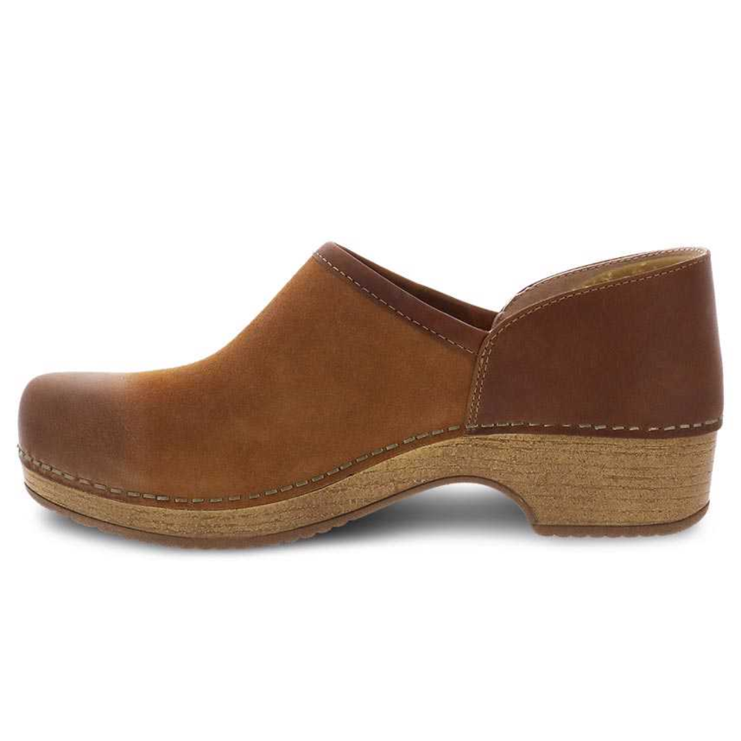 Dansko Brenna Clog – Baehr Feet Shoe Boutique